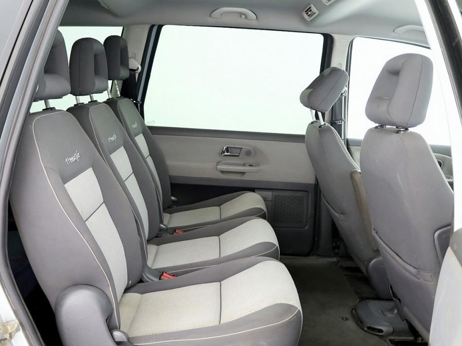 Pelēks Volkswagen Sharan 2006 Tallina, ar dzinēja tilpumu 2.00 L un nobraukumu 372 tūkst. km par 1499 €, foto 17 vietnē AUTOMOTO.COM.LV
