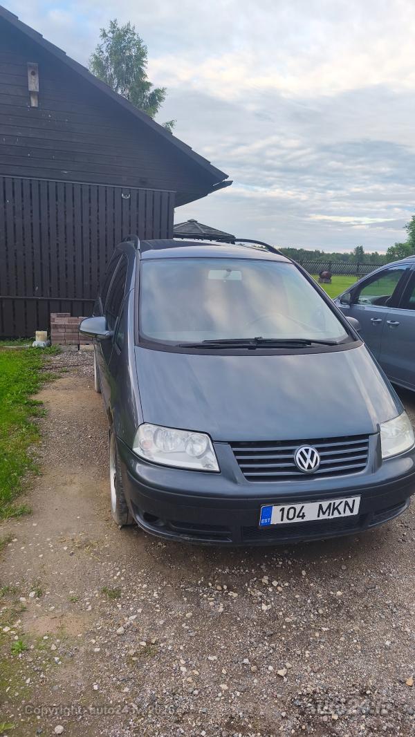 Grey Volkswagen Sharan 2007 in Tartu, with an engine capacity of 1.90 L and mileage of 438 thousand km for 750 €, photo 2 on AUTOMOTO.COM.LV