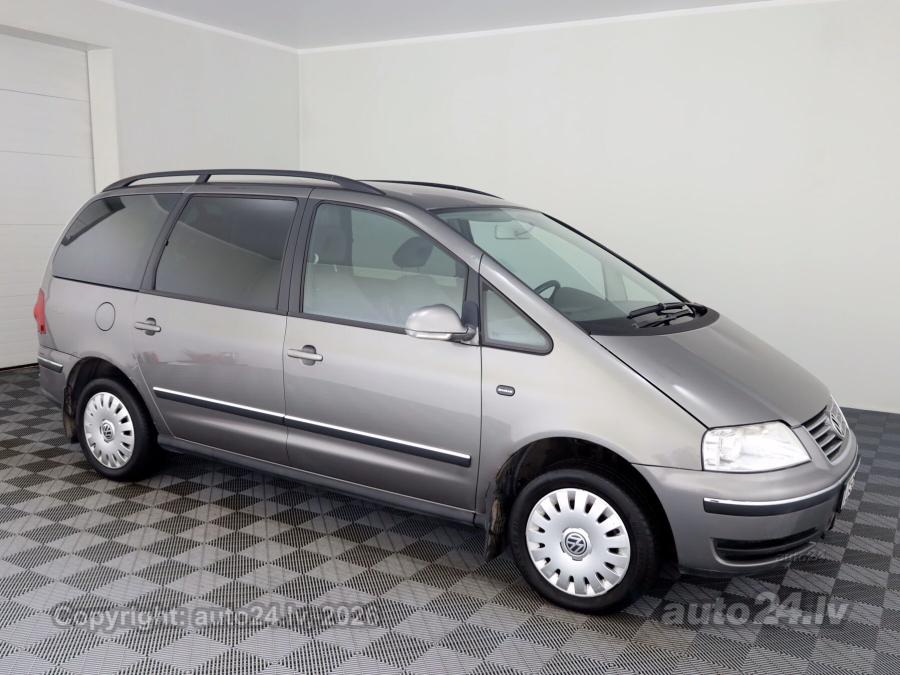 Pelēks Volkswagen Sharan 2007 Tallina, ar dzinēja tilpumu 1.90 L un nobraukumu 411 tūkst. km par 899 €, foto 1 vietnē AUTOMOTO.COM.LV