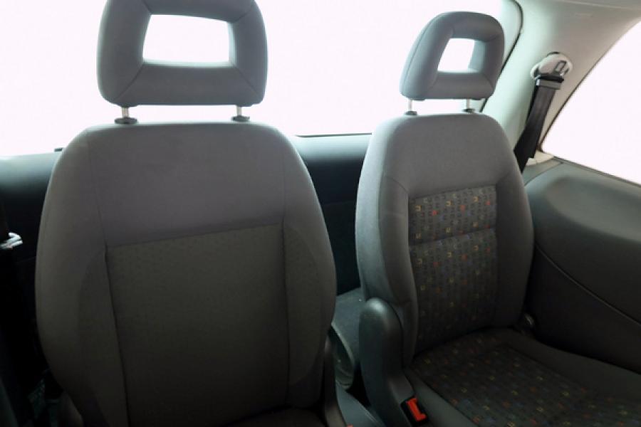 Grey Volkswagen Sharan 2007 in Tallinn, with an engine capacity of 1.90 L and mileage of 411 thousand km for 899 €, photo 9 on AUTOMOTO.COM.LV