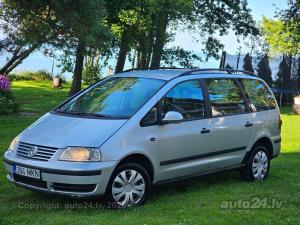 Grey Volkswagen Sharan 2007 in Tallinn, with an engine capacity of 1.90 L and mileage of 250 thousand km for 1900 €, photo 3 on AUTOMOTO.COM.LV