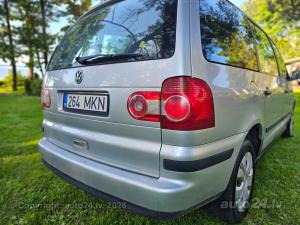Grey Volkswagen Sharan 2007 in Tallinn, with an engine capacity of 1.90 L and mileage of 250 thousand km for 1900 €, photo 8 on AUTOMOTO.COM.LV