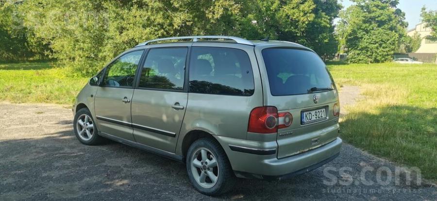 Grey Volkswagen Sharan 2007 in Liepaja, with an engine capacity of 1.90 L and mileage of 417 thousand km for 2600 €, photo 3 on AUTOMOTO.COM.LV