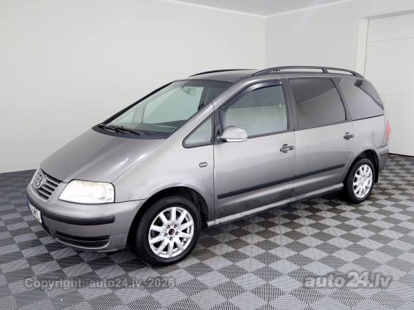 Grey Volkswagen Sharan 2007 in Tallinn, with an engine capacity of 1.90 L and mileage of 330 thousand km for 899 €, photo 3 on AUTOMOTO.COM.LV