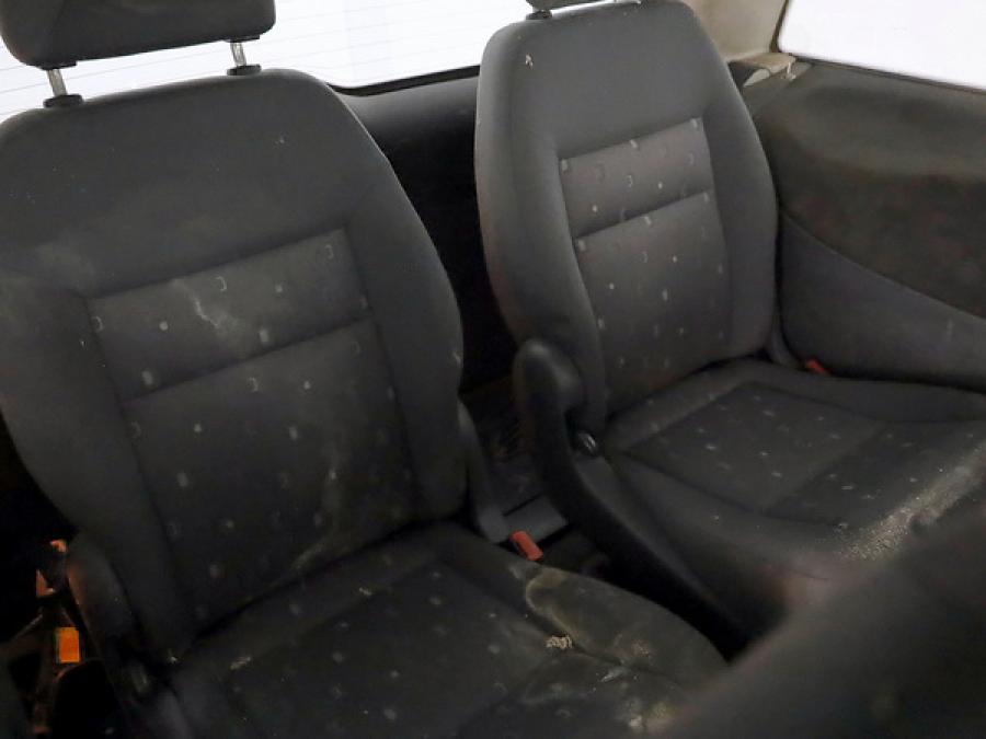 Pelēks Volkswagen Sharan 2007 Tallina, ar dzinēja tilpumu 1.90 L un nobraukumu 330 tūkst. km par 899 €, foto 9 vietnē AUTOMOTO.COM.LV