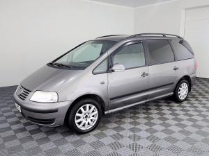 Pelēks Volkswagen Sharan 2007 Tallina, ar dzinēja tilpumu 1.90 L un nobraukumu 330 tūkst. km par 899 €, foto 11 vietnē AUTOMOTO.COM.LV