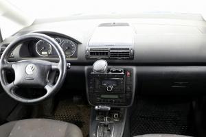 Pelēks Volkswagen Sharan 2007 Tallina, ar dzinēja tilpumu 1.90 L un nobraukumu 330 tūkst. km par 899 €, foto 14 vietnē AUTOMOTO.COM.LV