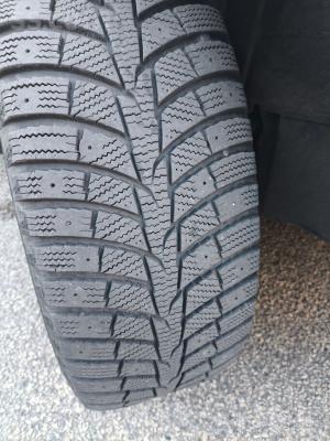 Pelēks Volkswagen Sharan 2007 Rīga, ar dzinēja tilpumu 1.90 L un nobraukumu 370 tūkst. km par 900 €, foto 9 vietnē AUTOMOTO.COM.LV
