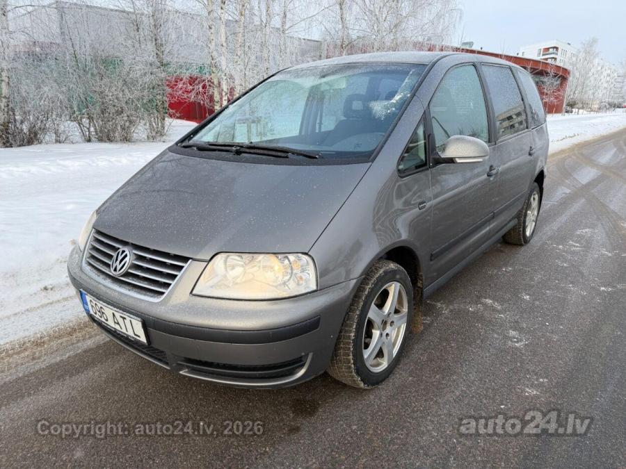 Pelēks Volkswagen Sharan 2008 Tartu, ar dzinēja tilpumu 1.90 L un nobraukumu 364 tūkst. km par 2490 €, foto 1 vietnē AUTOMOTO.COM.LV