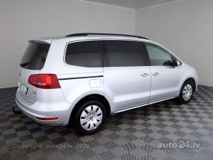Pelēks Volkswagen Sharan 2010 Tallina, ar dzinēja tilpumu 2.00 L un nobraukumu 288 tūkst. km par 3999 €, foto 4 vietnē AUTOMOTO.COM.LV