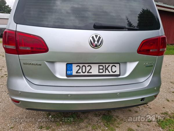 Grey Volkswagen Sharan 2011 in Jogeva, with an engine capacity of 2.00 L and mileage of 365 thousand km for 6500 €, photo 6 on AUTOMOTO.COM.LV