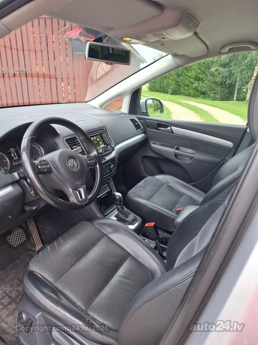 Pelēks Volkswagen Sharan 2011 Jegeva, ar dzinēja tilpumu 2.00 L un nobraukumu 365 tūkst. km par 6500 €, foto 8 vietnē AUTOMOTO.COM.LV