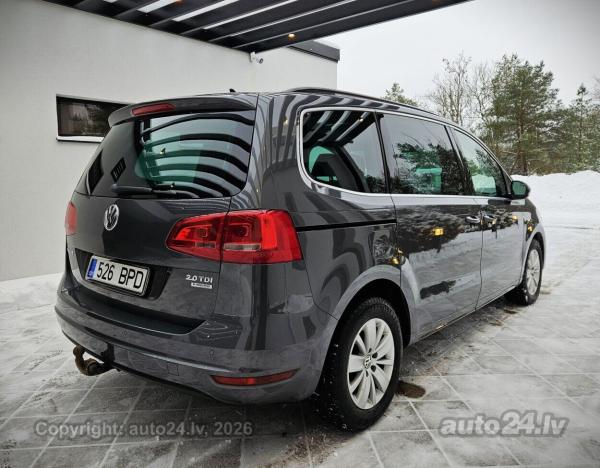 Grey Volkswagen Sharan 2012 in Tallinn, with an engine capacity of 2.00 L and mileage of 309 thousand km for 9600 €, photo 4 on AUTOMOTO.COM.LV