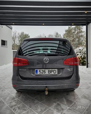 Grey Volkswagen Sharan 2012 in Tallinn, with an engine capacity of 2.00 L and mileage of 309 thousand km for 9600 €, photo 6 on AUTOMOTO.COM.LV