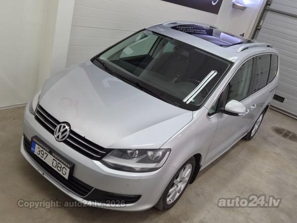 Grey Volkswagen Sharan 2013 in Haapsalu, with an engine capacity of 2.00 L and mileage of 317 thousand km for 9999 €, photo 3 on AUTOMOTO.COM.LV