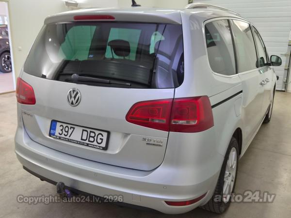 Grey Volkswagen Sharan 2013 in Haapsalu, with an engine capacity of 2.00 L and mileage of 317 thousand km for 9999 €, photo 8 on AUTOMOTO.COM.LV