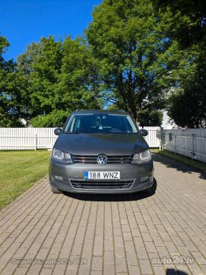 Pelēks Volkswagen Sharan 2015 Veru, ar dzinēja tilpumu 2.00 L un nobraukumu 213 tūkst. km par 12000 €, foto 3 vietnē AUTOMOTO.COM.LV
