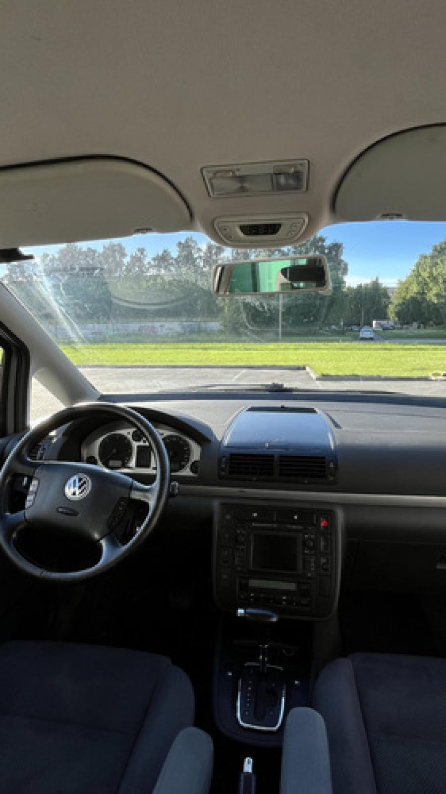 Volkswagen Sharan 2004 in Tallinn, with an engine capacity of 0.00 L and mileage of 257 thousand km for 2700 €, photo 10 on AUTOMOTO.COM.LV
