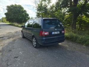 Volkswagen Sharan 2005 Tallina, ar dzinēja tilpumu 1.90 L un nobraukumu 542 tūkst. km par 1300 €, foto 6 vietnē AUTOMOTO.COM.LV