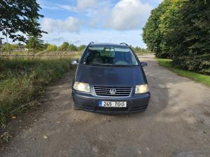 Volkswagen Sharan 2005 Tallina, ar dzinēja tilpumu 1.90 L un nobraukumu 542 tūkst. km par 1300 €, foto 12 vietnē AUTOMOTO.COM.LV