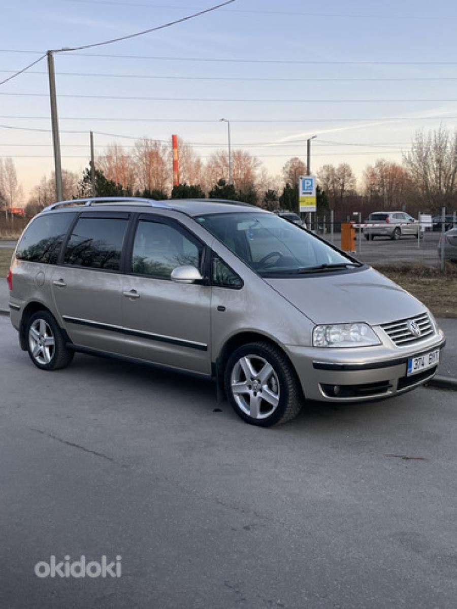 Volkswagen Sharan 2008 Tallina, ar dzinēja tilpumu 2.20 L un nobraukumu 217 tūkst. km par 4999 €, foto 3 vietnē AUTOMOTO.COM.LV