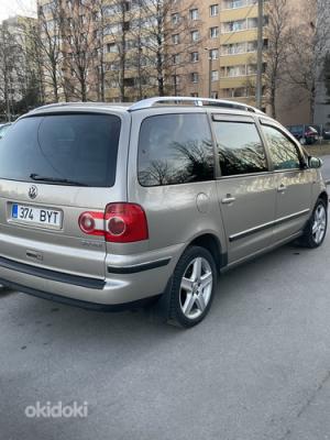 Volkswagen Sharan 2008 Tallina, ar dzinēja tilpumu 2.20 L un nobraukumu 217 tūkst. km par 4999 €, foto 4 vietnē AUTOMOTO.COM.LV