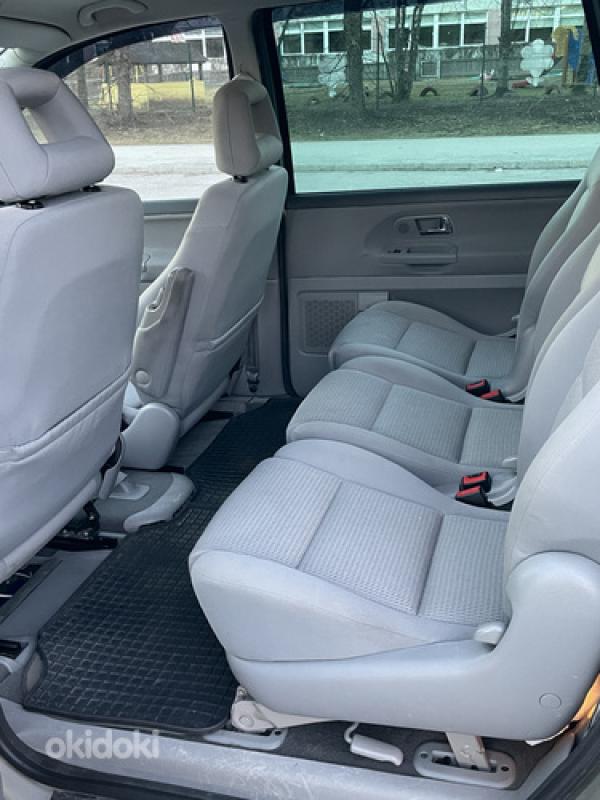 Volkswagen Sharan 2008 in Tallinn, with an engine capacity of 2.20 L and mileage of 217 thousand km for 4999 €, photo 6 on AUTOMOTO.COM.LV