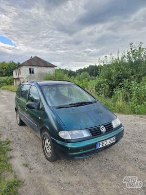 Volkswagen Sharan 1996 Vievis, ar dzinēja tilpumu 1.90 L un nobraukumu 540 tūkst. km par 500 €, foto 8 vietnē AUTOMOTO.COM.LV