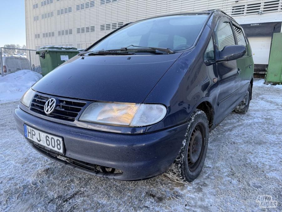 Volkswagen Sharan 1997 in Vilnius, with an engine capacity of 1.90 L and mileage of 330 thousand km for 999 €, photo 1 on AUTOMOTO.COM.LV