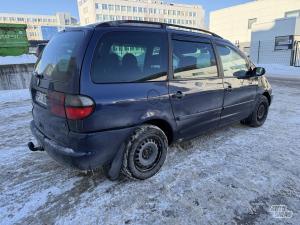 Volkswagen Sharan 1997 in Vilnius, with an engine capacity of 1.90 L and mileage of 330 thousand km for 999 €, photo 8 on AUTOMOTO.COM.LV