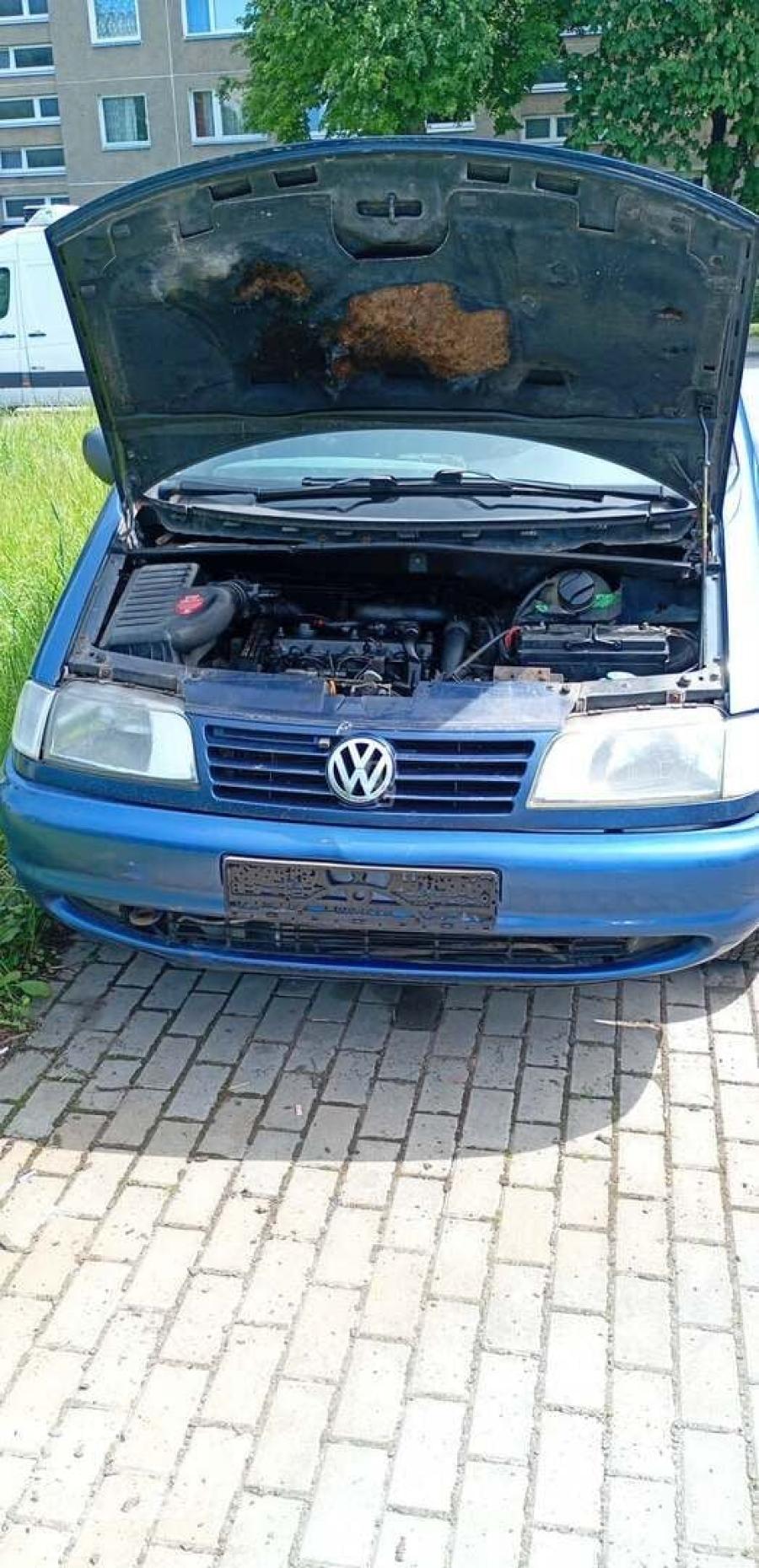 Volkswagen Sharan 1997 Klaipėda, ar dzinēja tilpumu 1.90 L un nobraukumu 300 tūkst. km par 320 €, foto 4 vietnē AUTOMOTO.COM.LV