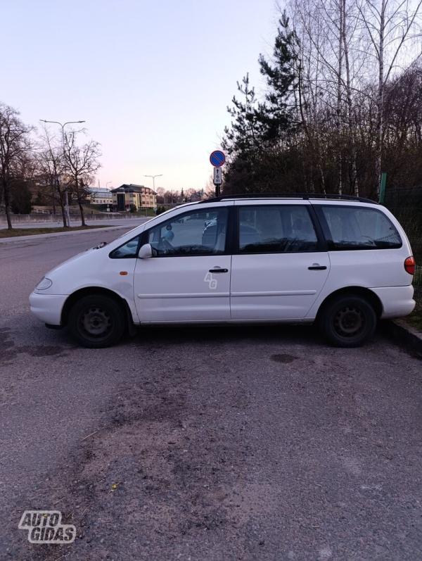 Volkswagen Sharan 1998 in Vilnius, with an engine capacity of 1.90 L and mileage of 297 thousand km for 1650 €, photo 4 on AUTOMOTO.COM.LV