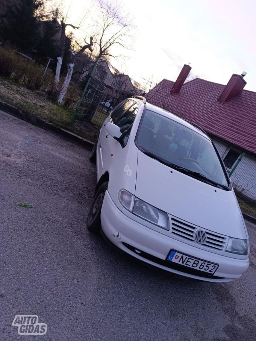 Volkswagen Sharan 1998 Viļņa, ar dzinēja tilpumu 1.90 L un nobraukumu 297 tūkst. km par 1650 €, foto 3 vietnē AUTOMOTO.COM.LV
