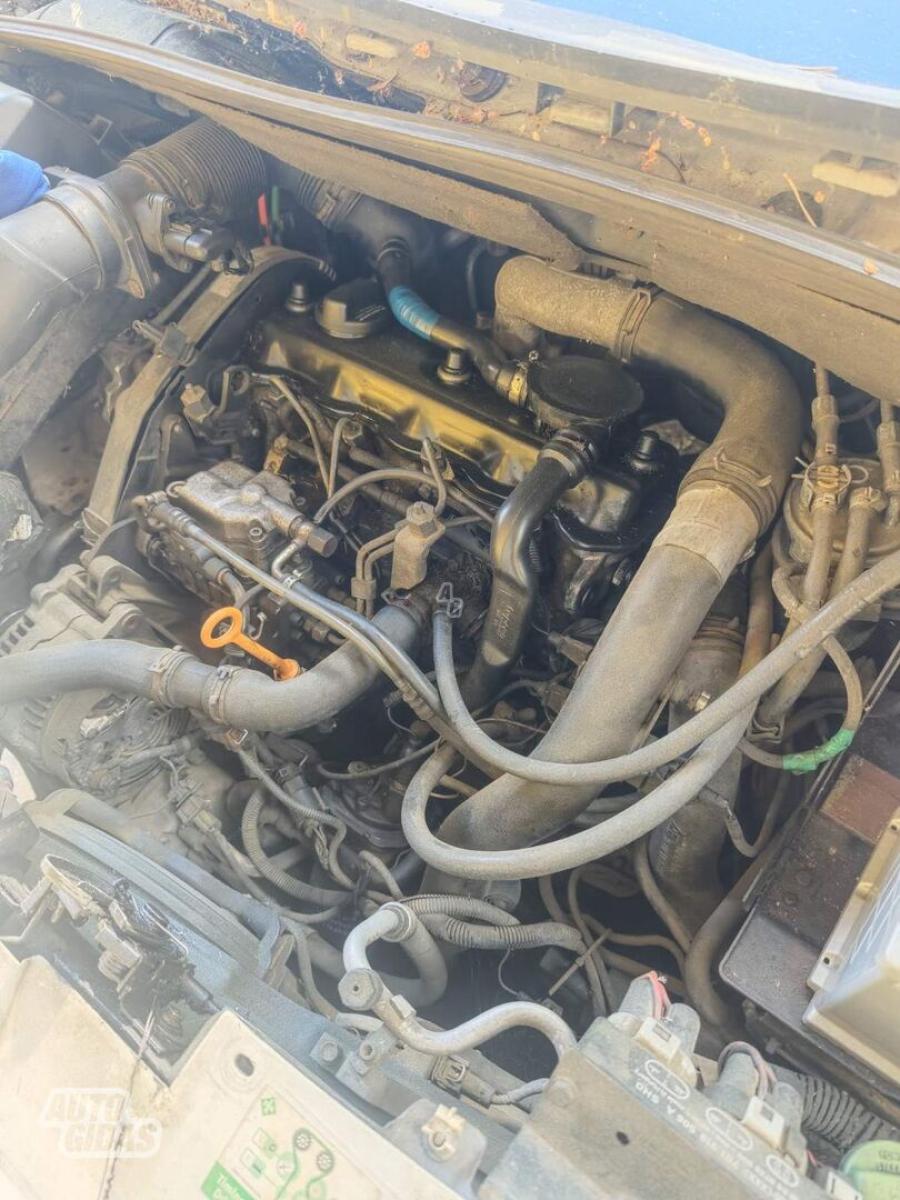 Volkswagen Sharan 1998 Druskininkai, ar dzinēja tilpumu 1.90 L un nobraukumu 380 tūkst. km par 600 €, foto 7 vietnē AUTOMOTO.COM.LV