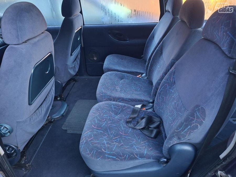Volkswagen Sharan 1998 Kretinga, ar dzinēja tilpumu 1.90 L un nobraukumu 295 tūkst. km par 450 €, foto 9 vietnē AUTOMOTO.COM.LV