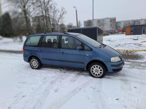 Volkswagen Sharan 2000 Rīga, ar dzinēja tilpumu 1.90 L un nobraukumu 342 tūkst. km par 1500 €, foto 4 vietnē AUTOMOTO.COM.LV