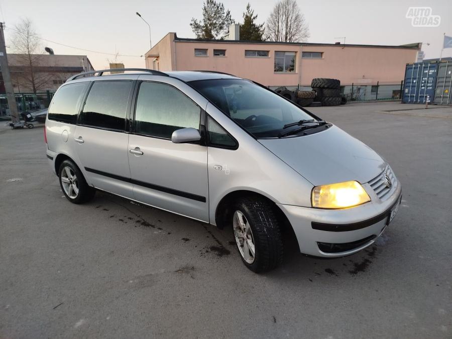 Volkswagen Sharan 2000 Pakruojis, ar dzinēja tilpumu 1.90 L un nobraukumu 366 tūkst. km par 900 €, foto 2 vietnē AUTOMOTO.COM.LV