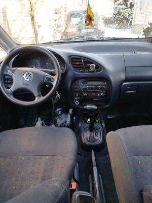 Volkswagen Sharan 2000 in Anyksciai, with an engine capacity of 1.90 L and mileage of 389 thousand km for 999 €, photo 5 on AUTOMOTO.COM.LV