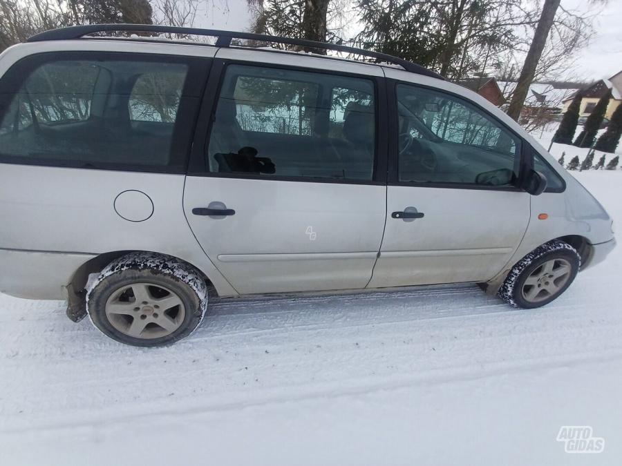 Volkswagen Sharan 2000 in Prienai, with an engine capacity of 1.90 L and mileage of 283 thousand km for 700 €, photo 2 on AUTOMOTO.COM.LV
