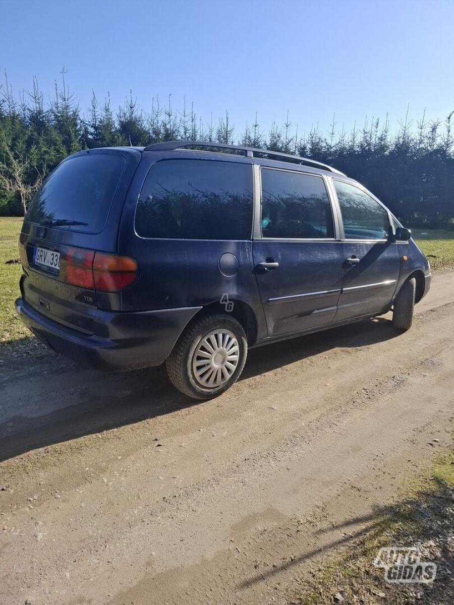 Volkswagen Sharan 2000 in Elektrenai, with an engine capacity of 1.90 L and mileage of 352 thousand km for 930 €, photo 6 on AUTOMOTO.COM.LV