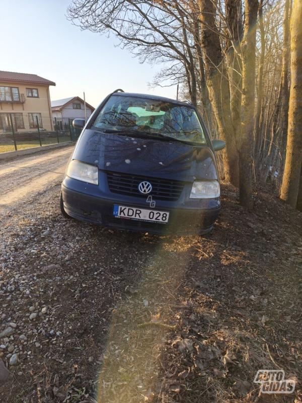 Volkswagen Sharan 2000 in Jurbarkas, with an engine capacity of 1.90 L and mileage of 397 thousand km for 550 €, photo 1 on AUTOMOTO.COM.LV