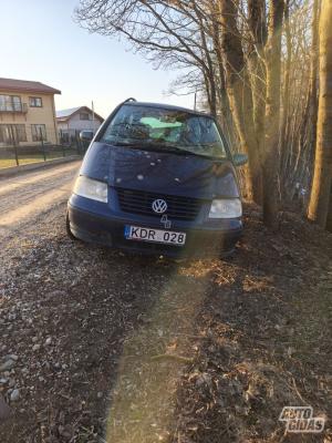 Volkswagen Sharan 2000 Jurbarkas, ar dzinēja tilpumu 1.90 L un nobraukumu 397 tūkst. km par 550 €, foto  vietnē AUTOMOTO.COM.LV