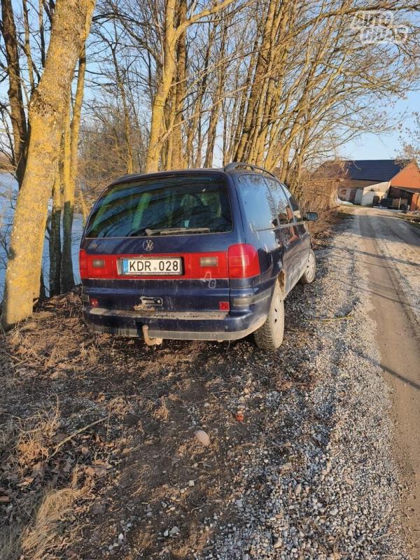 Volkswagen Sharan 2000 in Jurbarkas, with an engine capacity of 1.90 L and mileage of 397 thousand km for 550 €, photo 6 on AUTOMOTO.COM.LV