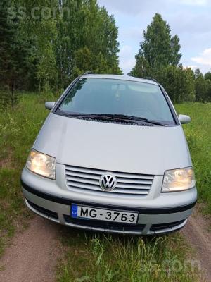Volkswagen Sharan 2000 Rēzekne, ar dzinēja tilpumu 1.90 L un nobraukumu 312 tūkst. km par 1390 €, foto 4 vietnē AUTOMOTO.COM.LV
