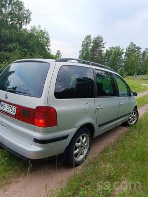 Volkswagen Sharan 2000 Rēzekne, ar dzinēja tilpumu 1.90 L un nobraukumu 312 tūkst. km par 1390 €, foto 7 vietnē AUTOMOTO.COM.LV