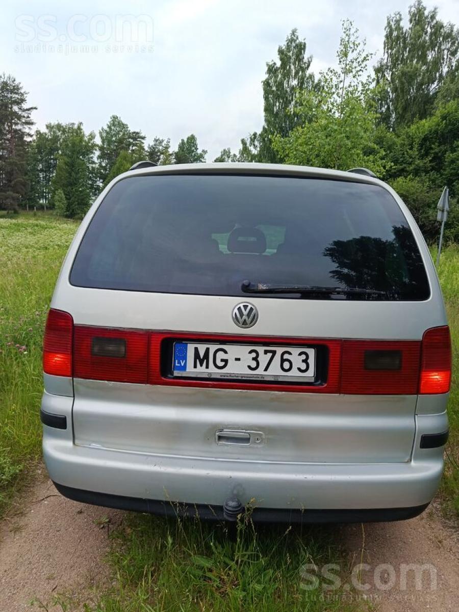 Volkswagen Sharan 2000 Rēzekne, ar dzinēja tilpumu 1.90 L un nobraukumu 312 tūkst. km par 1390 €, foto 8 vietnē AUTOMOTO.COM.LV