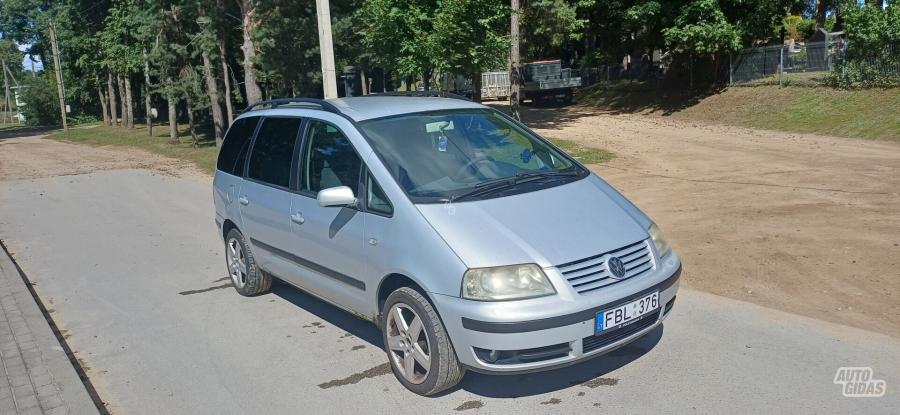 Volkswagen Sharan 2000 Mažeikiai, ar dzinēja tilpumu 1.90 L un nobraukumu 300 tūkst. km par 470 €, foto 4 vietnē AUTOMOTO.COM.LV