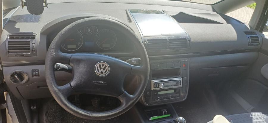 Volkswagen Sharan 2000 Mažeikiai, ar dzinēja tilpumu 1.90 L un nobraukumu 300 tūkst. km par 470 €, foto 9 vietnē AUTOMOTO.COM.LV