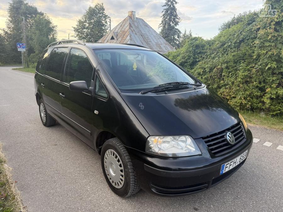 Volkswagen Sharan 2000 Anykščiai, ar dzinēja tilpumu 1.90 L un nobraukumu 370 tūkst. km par 1800 €, foto 1 vietnē AUTOMOTO.COM.LV