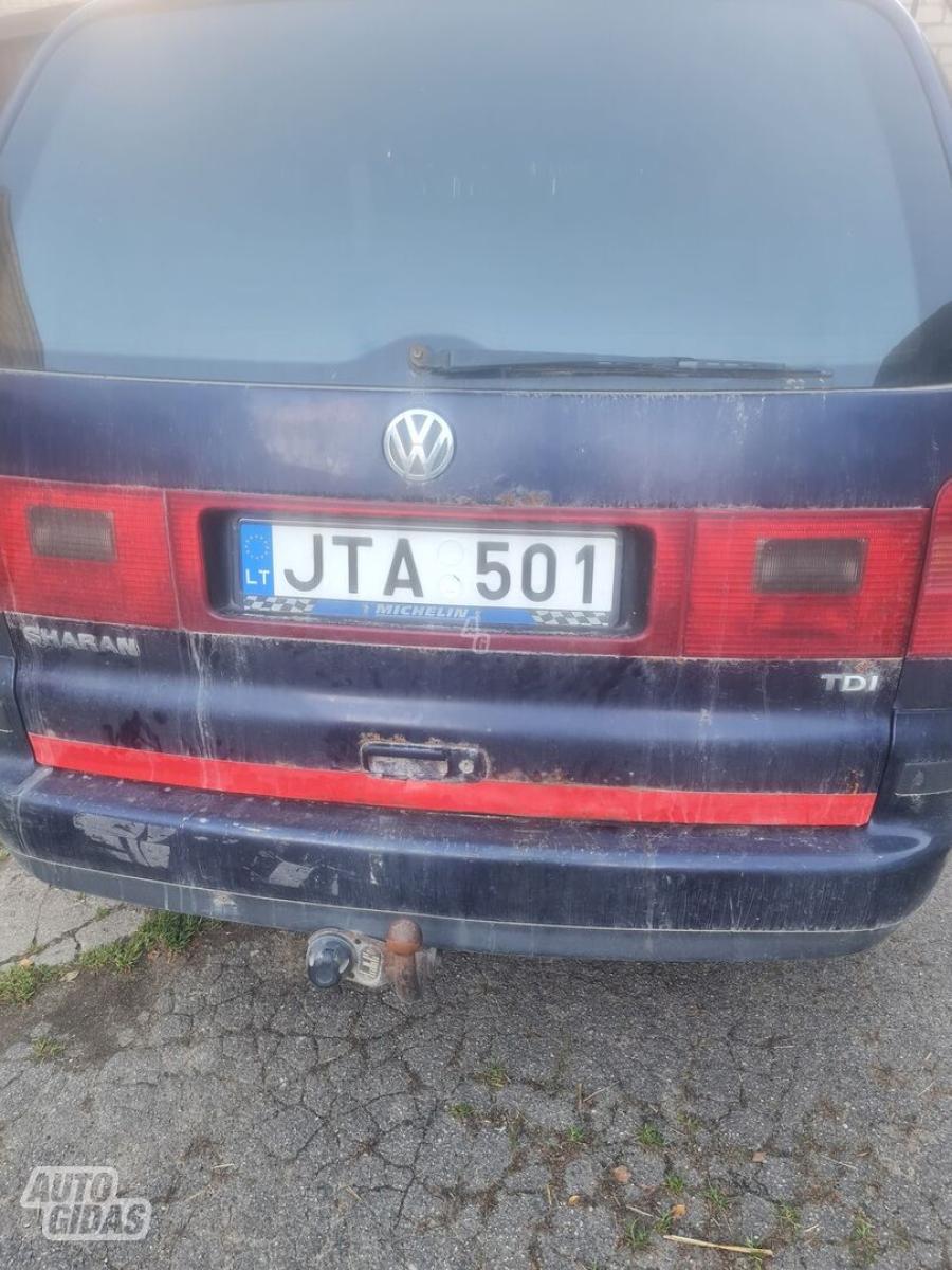 Volkswagen Sharan 2000 in Joniskis, with an engine capacity of 1.90 L and mileage of 464 thousand km for 1000 €, photo 1 on AUTOMOTO.COM.LV